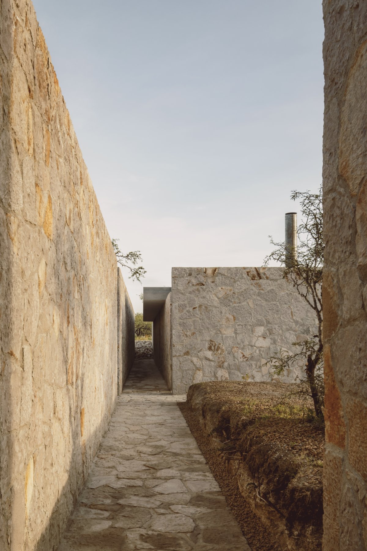 YinjiSpace - HW Studio x Enso House II